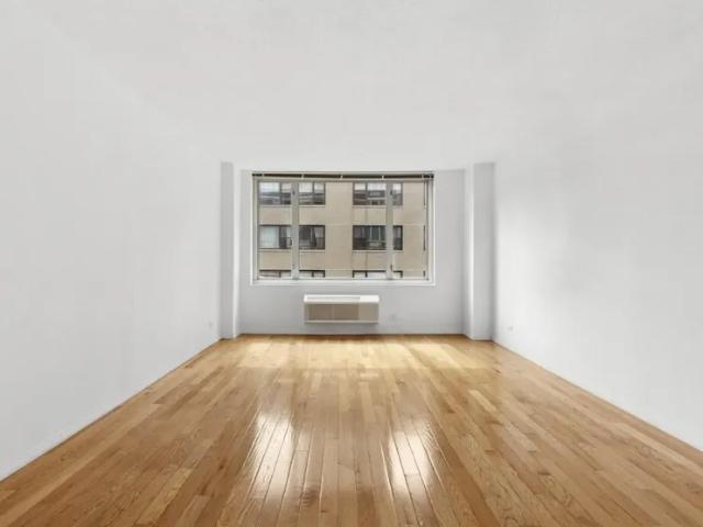 apartment with 1 bedroom, Upper West Side NY ES102245286