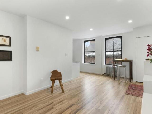 apartment with 2 bedroom, Cobble Hill NY DS89337207