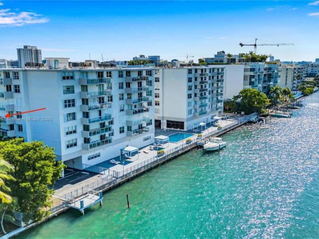 apartment with 2 bedroom, Bay Harbor Islands FL DLS102659586