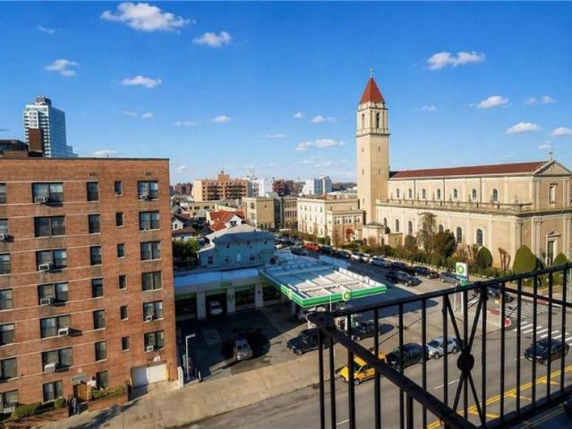 apartment with 2 bedroom, Brooklyn NY DLS101711844