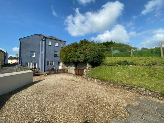 Apartment With 2 Bedroom Ermington Devon DS87339315