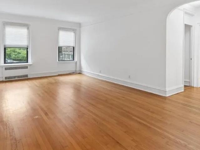 apartment with 2 bedroom, Forest Hills NY DLS102752834