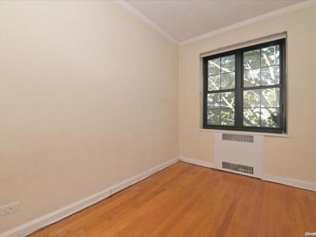 apartment with 2 bedroom, Forest Hills NY DLS72692117