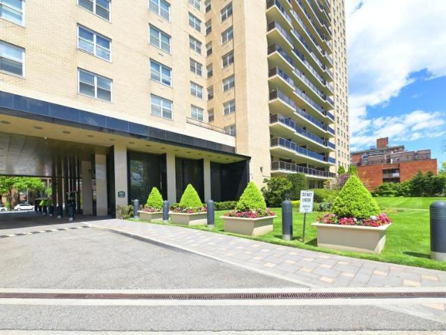 apartment with 2 bedroom, Forest Hills NY ES102245841