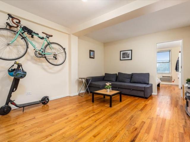 apartment with 2 bedroom, Flushing NY DLS93067575