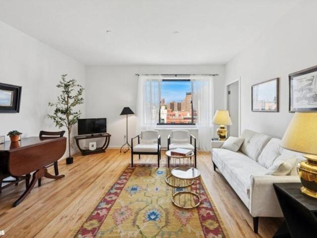 apartment with 2 bedroom, Harlem NY DLS98818225
