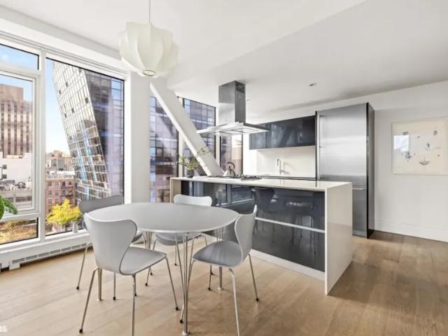 apartment with 2 bedroom, Lower East Side NY DLS102715664