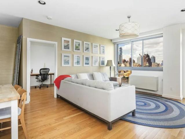 apartment with 2 bedroom, Lower East Side NY ES102715676