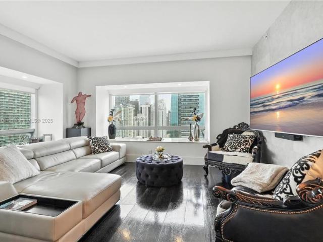 apartment with 2 bedroom, Miami FL DS102519201