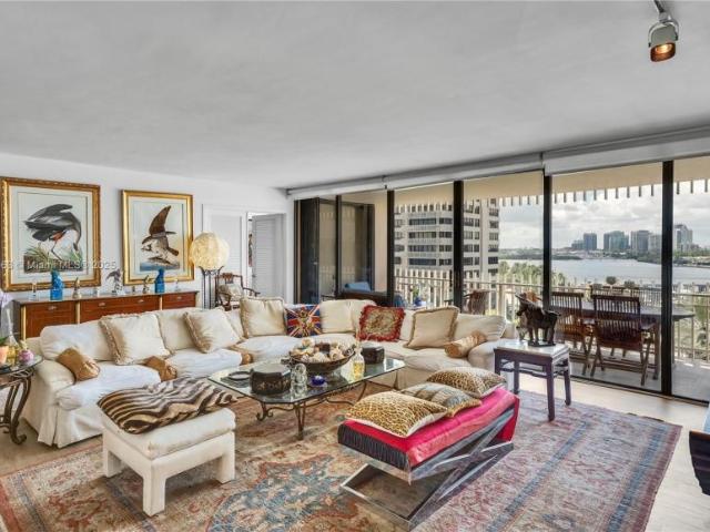apartment with 2 bedroom, Miami FL DS102396440