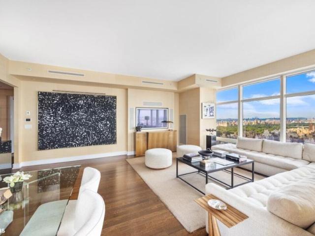 apartment with 2 bedroom, Midtown East NY DLS98330452