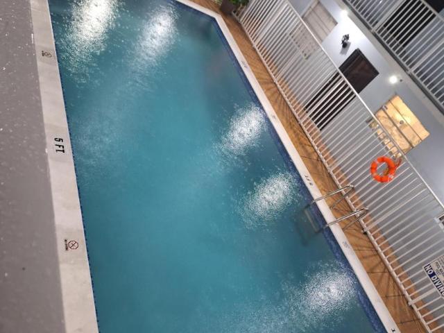 apartment with 2 bedroom, North Miami Beach FL DLS86379757