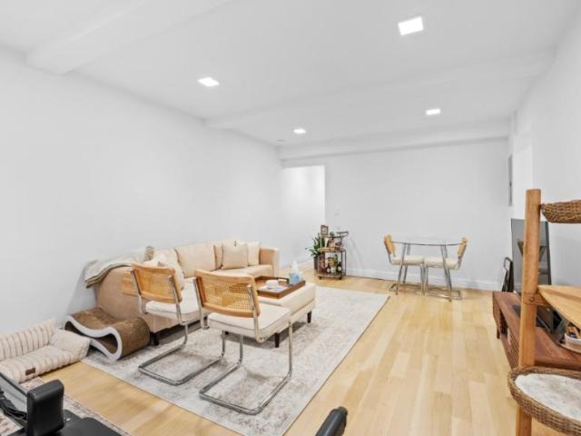 apartment with 2 bedroom, New York NY DLS101434665