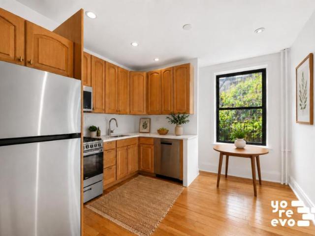 apartment with 2 bedroom, NEW YORK NY ES102707491