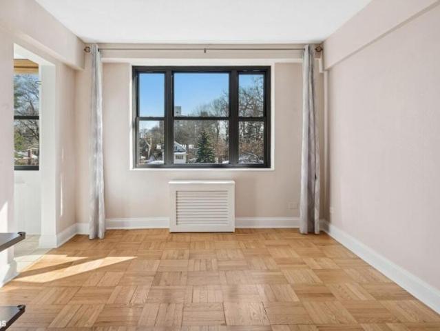 apartment with 2 bedroom, Spuyten Duyvil NY DLS98818463