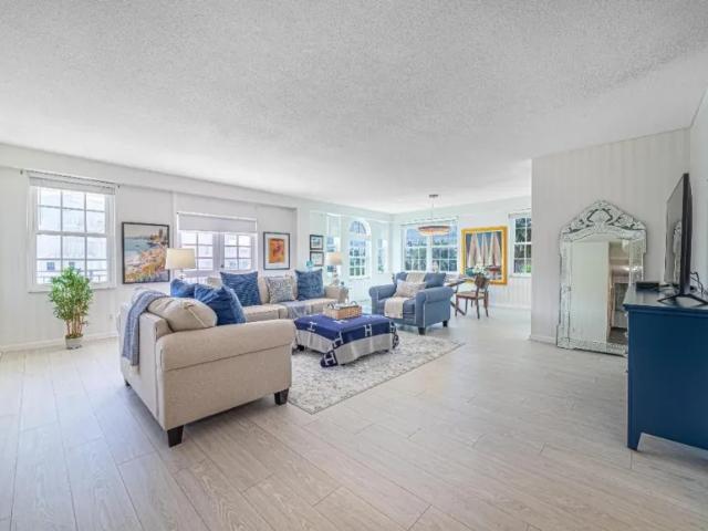 apartment with 2 bedroom, Palm Beach FL DS102519336