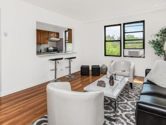 apartment with 2 bedroom, Riverdale NY DLS98818461
