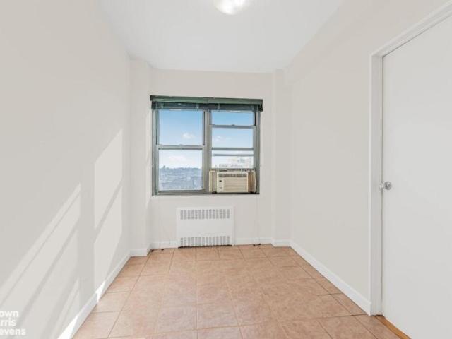 apartment with 2 bedroom, Riverdale NY ES98818426