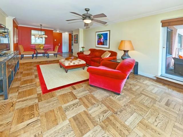apartment with 2 bedroom, Upper East Side NY DLS102715750