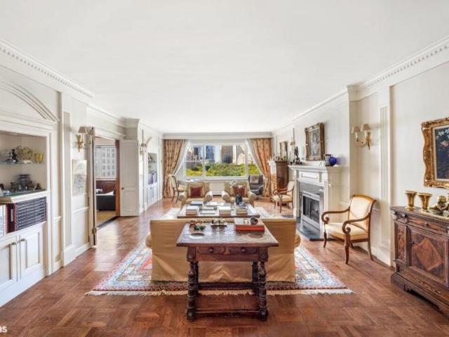 apartment with 2 bedroom, Upper East Side NY DLS98330444