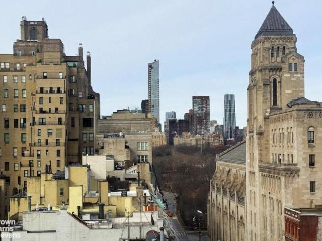apartment with 2 bedroom, Upper East Side NY DLS98817955