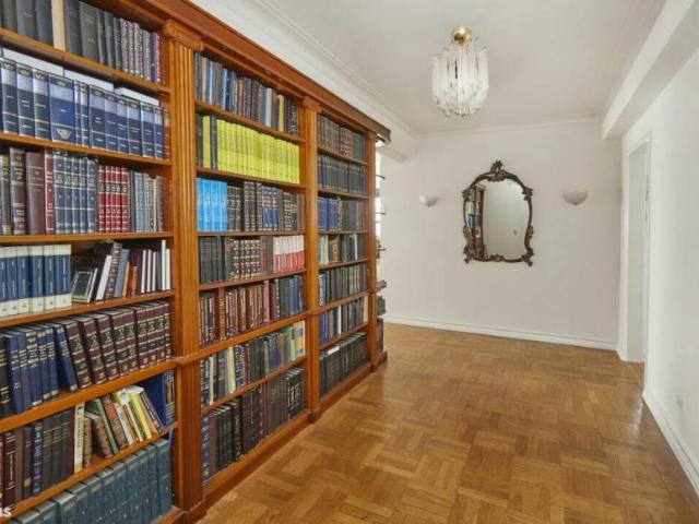 apartment with 2 bedroom, Upper East Side NY DLS98817992