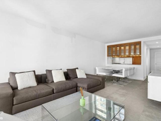 apartment with 2 bedroom, Upper East Side NY DS102244477
