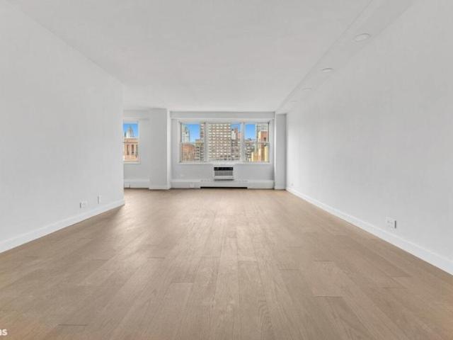 apartment with 2 bedroom, Upper East Side NY ES102245096