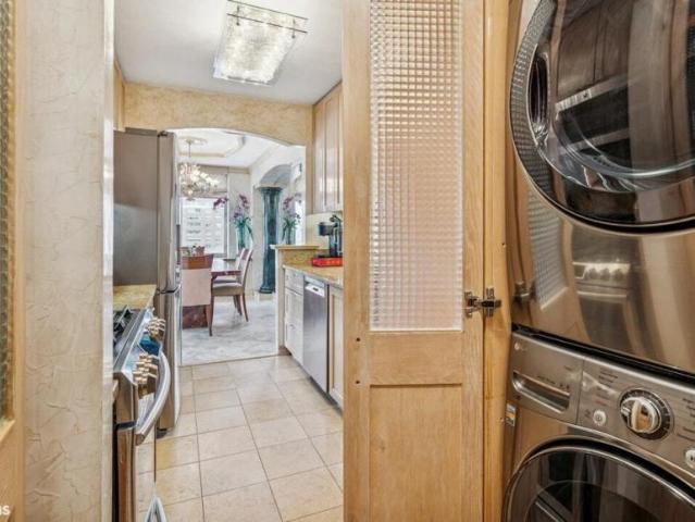 apartment with 2 bedroom, Upper East Side NY ES98817976