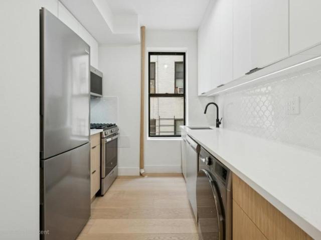 apartment with 2 bedroom, Upper West Side NY ES102245306