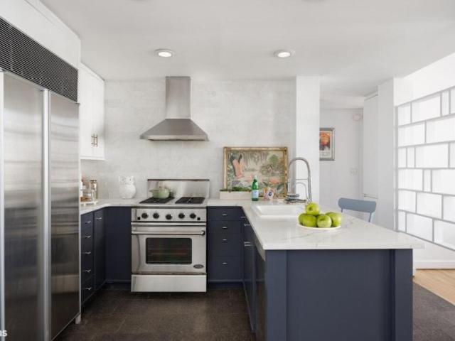apartment with 3 bedroom, Chelsea NY DLS96882080