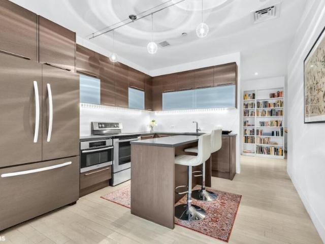 apartment with 3 bedroom, Financial District NY DLS96374040