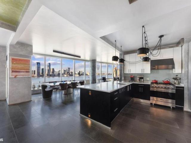 apartment with 3 bedroom, Financial District NY DS98817919