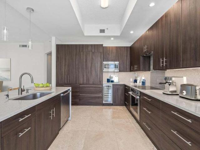 apartment with 3 bedroom, FL FL DS102395586