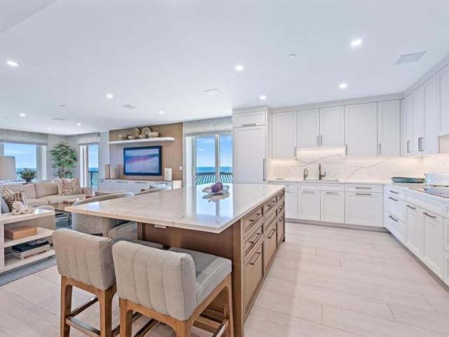 apartment with 3 bedroom, FL FL DS102395698