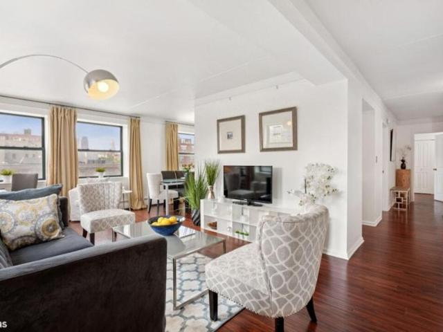 apartment with 3 bedroom, Harlem NY DLS98818298