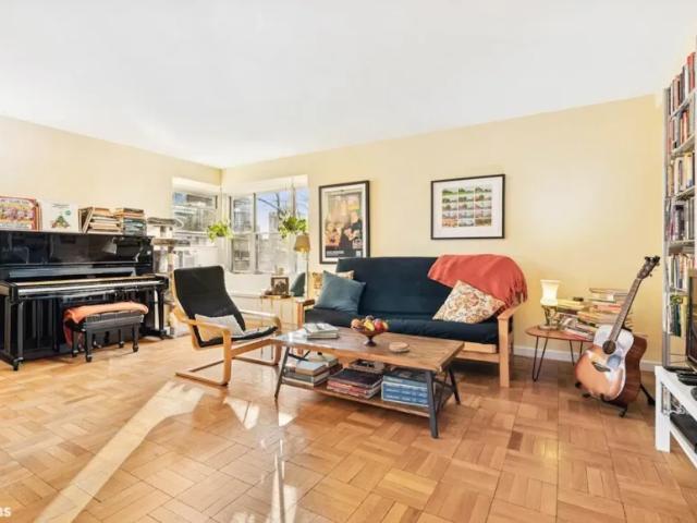 apartment with 3 bedroom, Lower East Side NY DS102245010