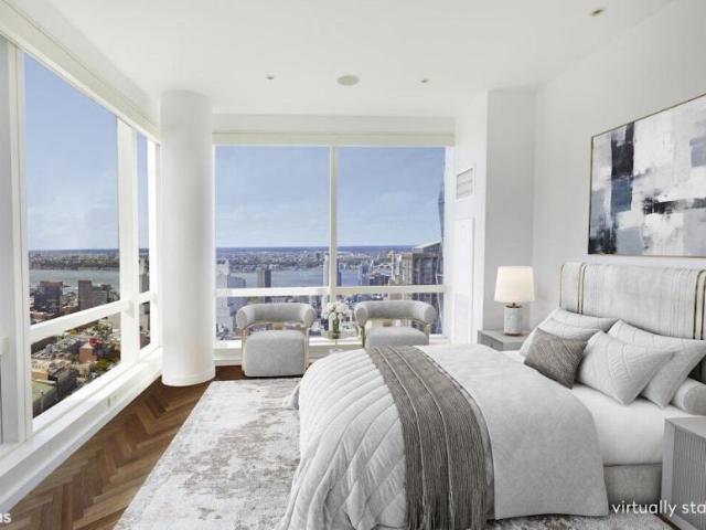 apartment with 3 bedroom, Midtown West NY DS96882074
