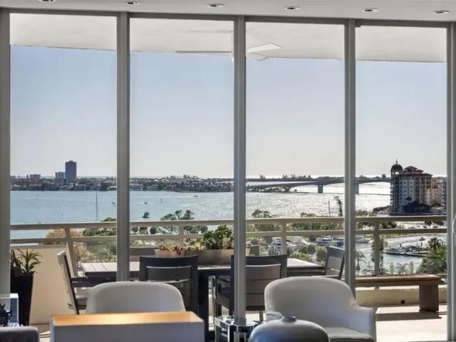 apartment with 3 bedroom, Sarasota FL DLS102435298