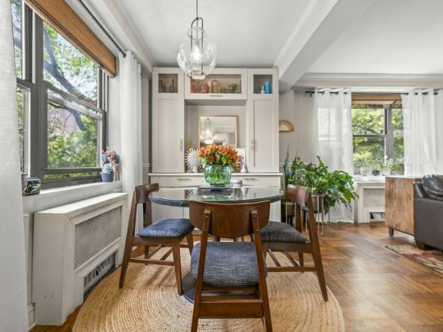 apartment with 3 bedroom, Spuyten Duyvil NY DLS98818405