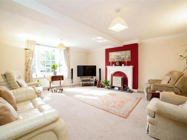 Apartment With 3 Bedroom Sutton in Ashfield Nottinghamshire DS86289603