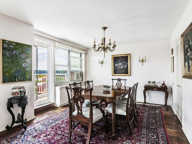 apartment with 3 bedroom, Riverdale NY ES102245218