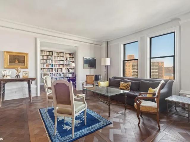 apartment with 3 bedroom, Washington Heights NY DLS102715662