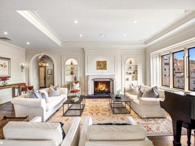 apartment with 3 bedroom, Upper East Side NY DLS98817515