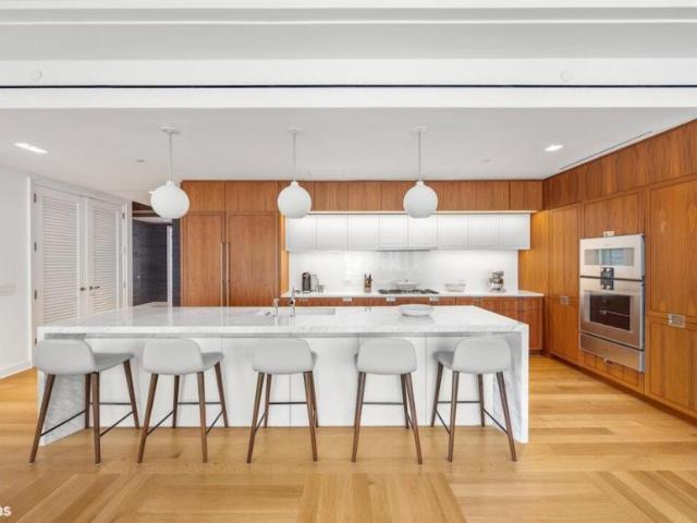 apartment with 3 bedroom, Upper East Side NY ES98330478