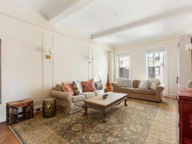 apartment with 3 bedroom, Upper West Side NY DLS88746158