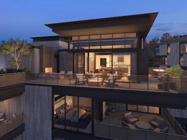 Apartment with terrace and pool