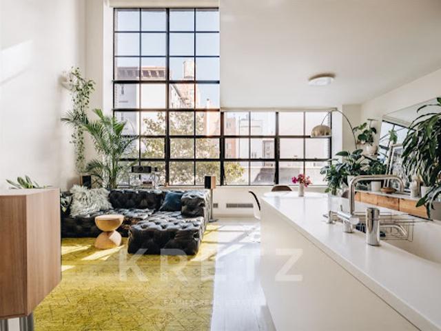 Apartment with terrace