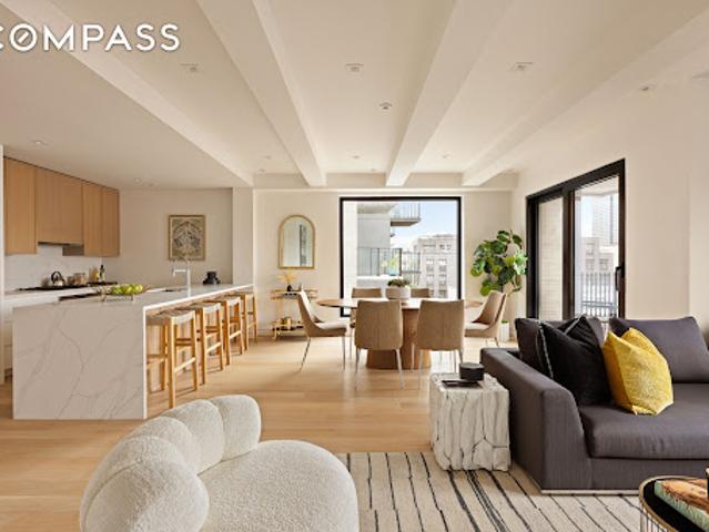 Apartment with terrace