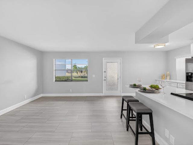Apartment with terrace
